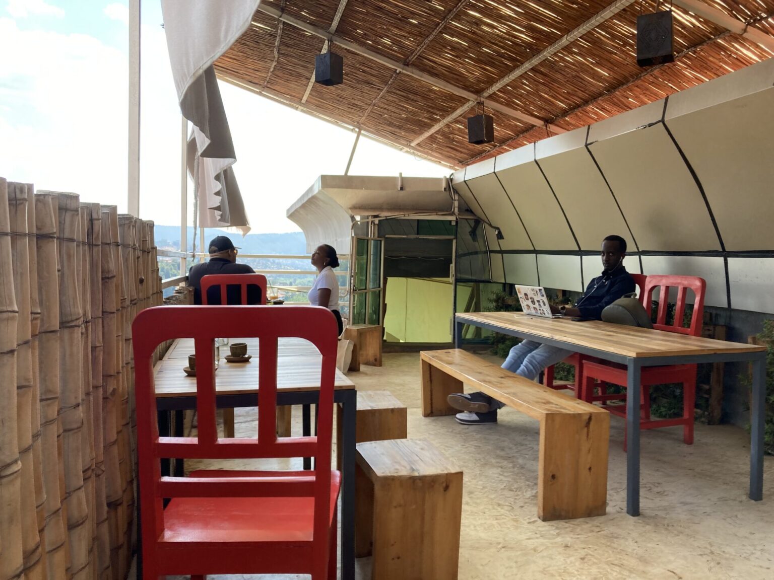 奇跡の国ルワンダの首都キガリが評判以上にスゴかった！ - てらぼーの旅ブログ